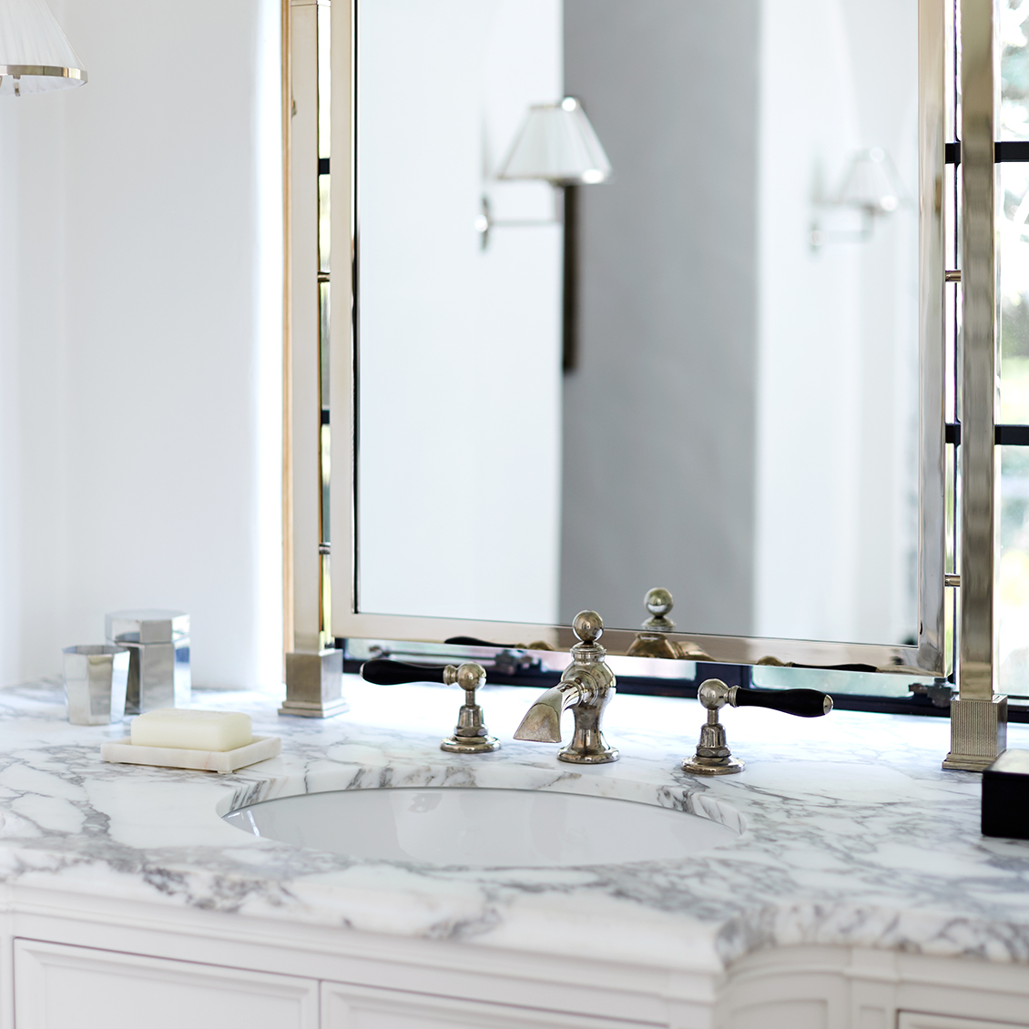 Discover Etoile Low Profile Three Hole Deck Mounted Lavatory Faucet ...